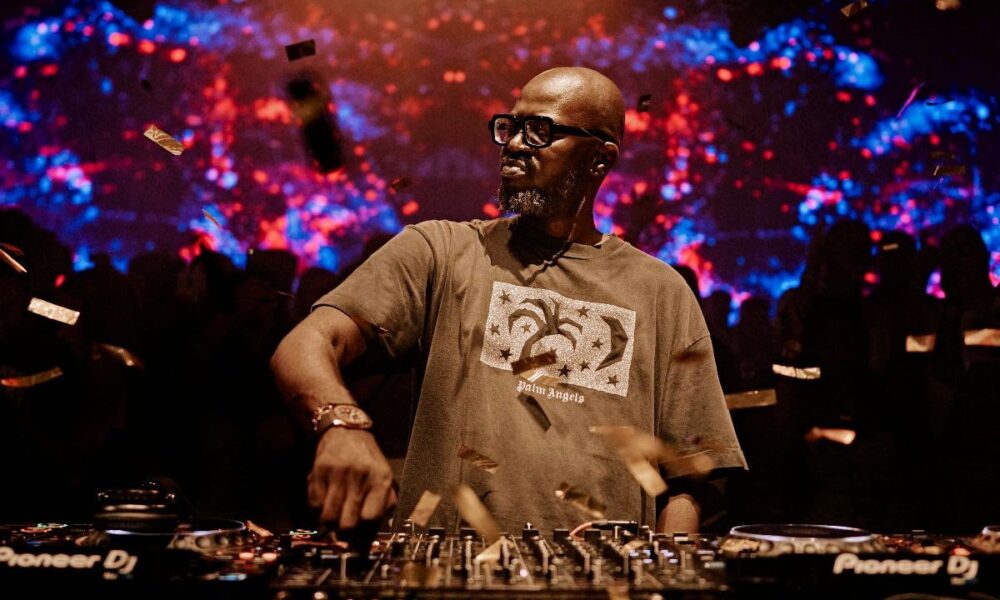 Black Coffee: 'Como me tornei o melhor DJ com só 1 braço'